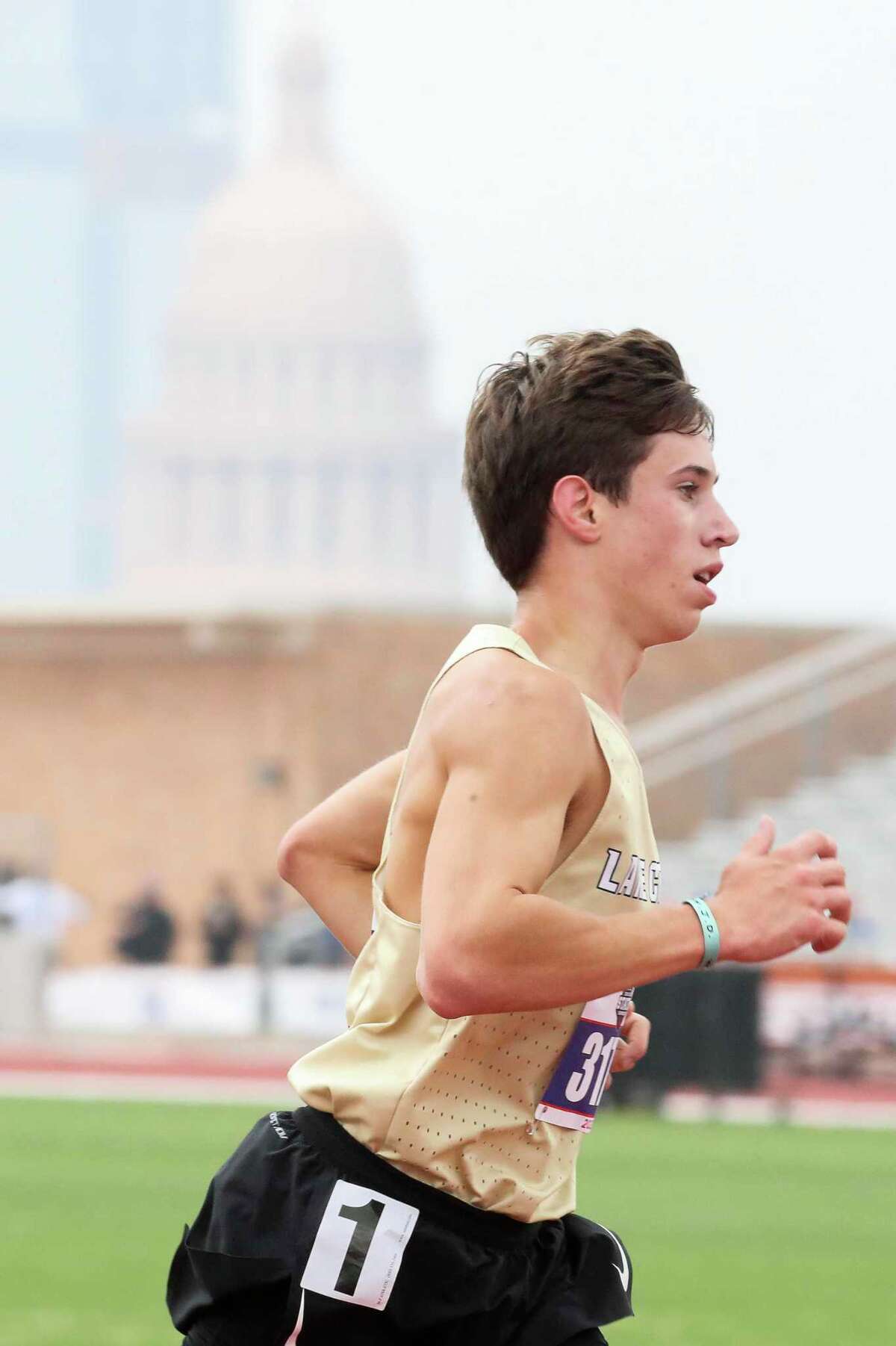 Fort Bend Marshall boys repeat as state track and field champions