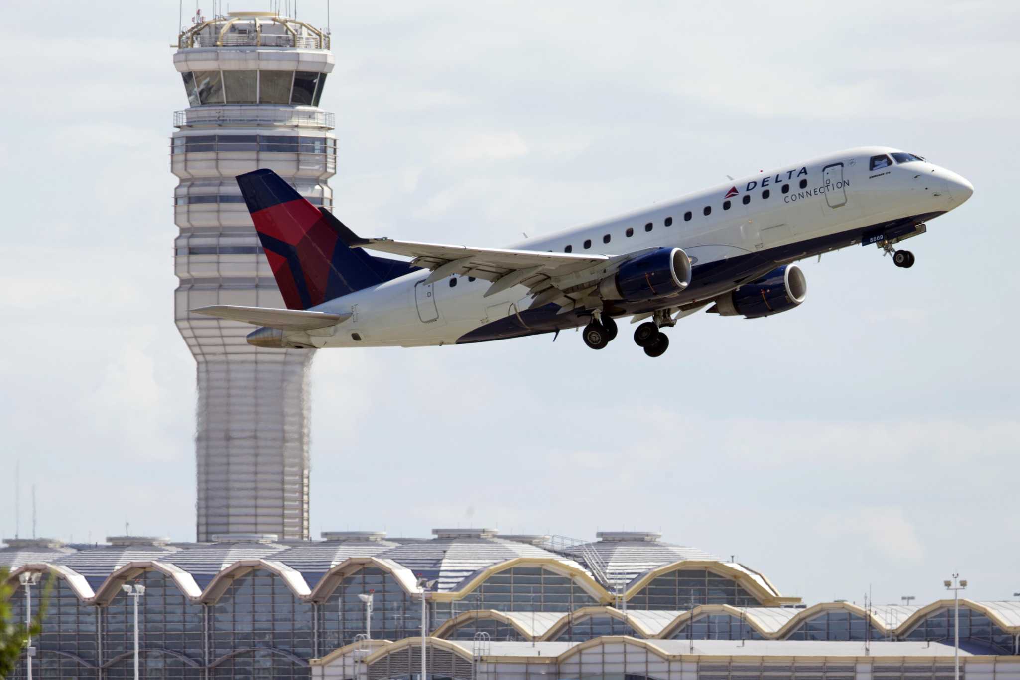 Commentary: Texas needs more direct flights to D.C.