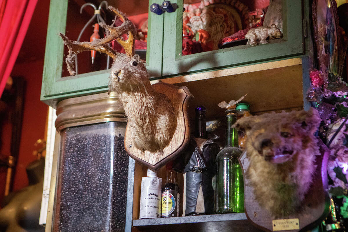 A legendary Oakland haunt marches on without its namesake