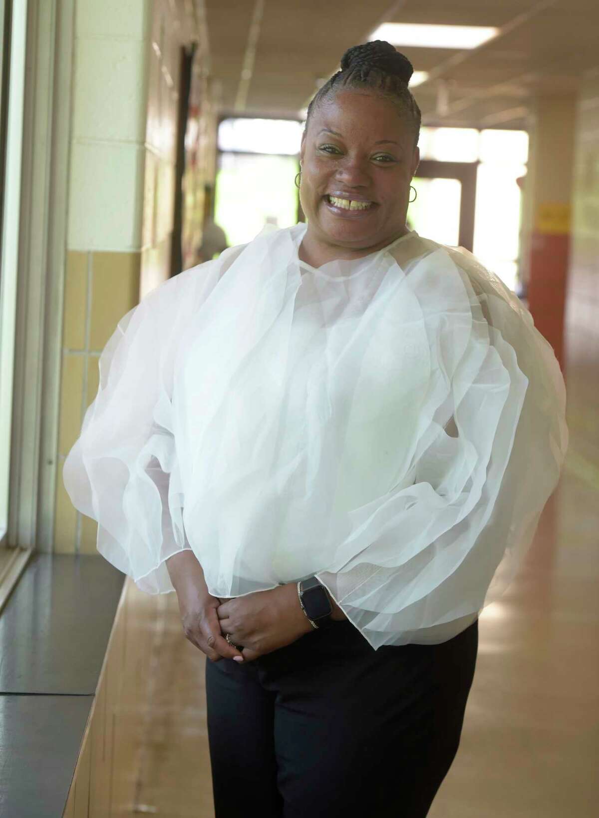 Danbury's Keshia Smith-Davis is CT Elementary School Principal of Year