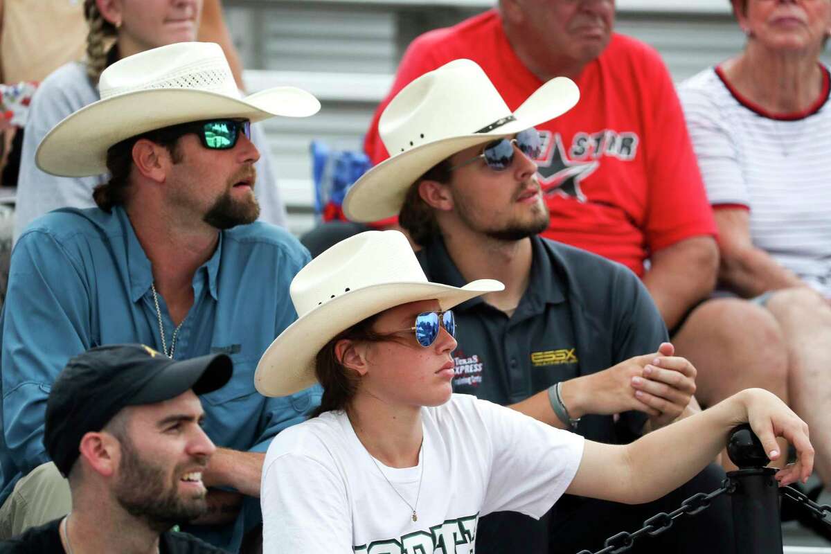 Fort Bend Marshall boys repeat as state track and field champions