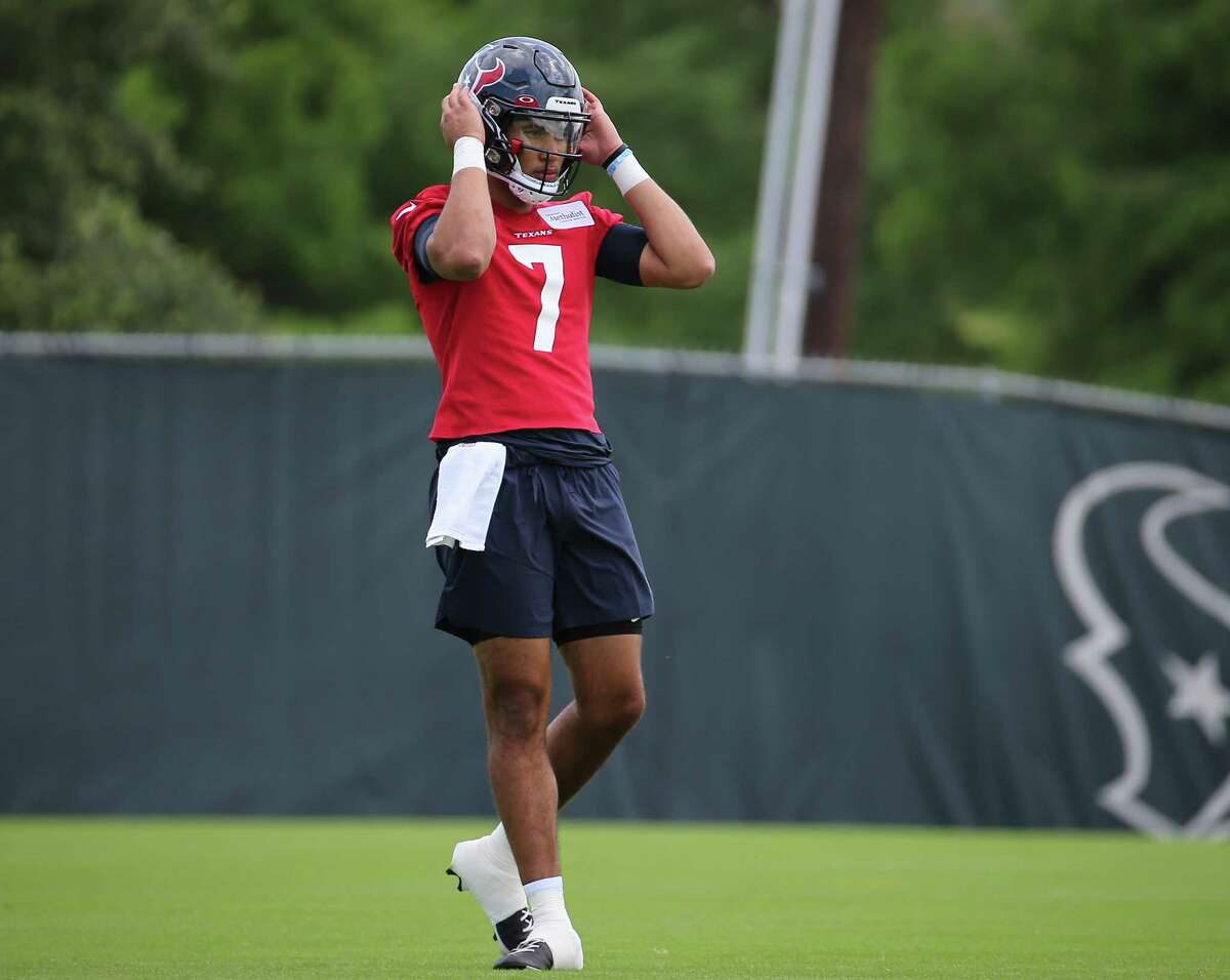 Houston Texans: First day of rookie minicamp about the little things