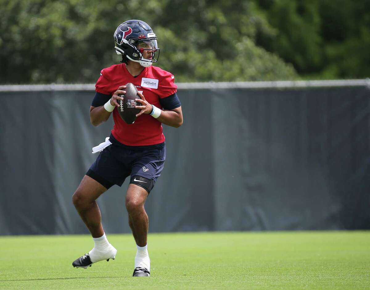Houston Texans: First day of rookie minicamp about the little things
