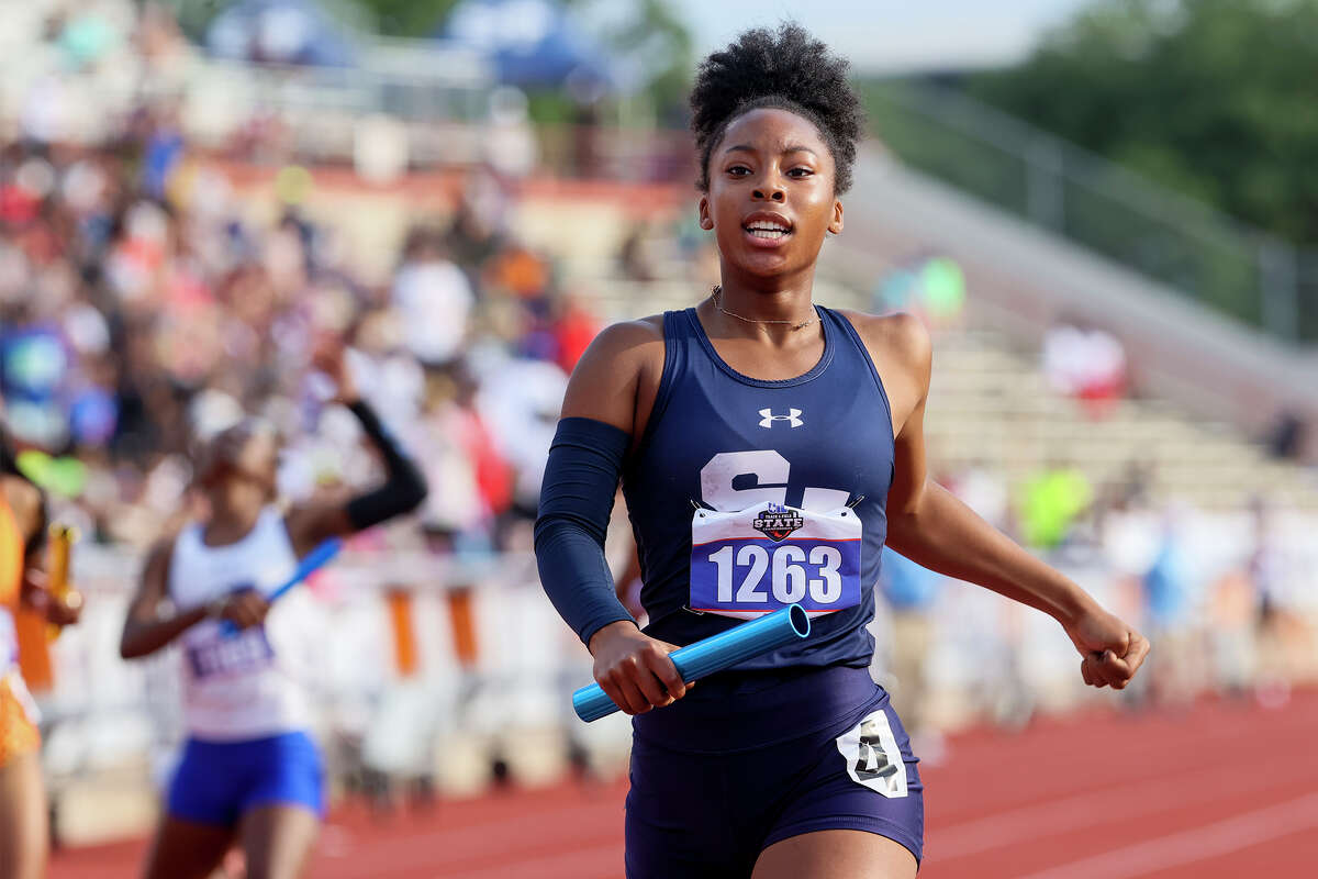 Smithson Valley girls rally to secure 5A state crown