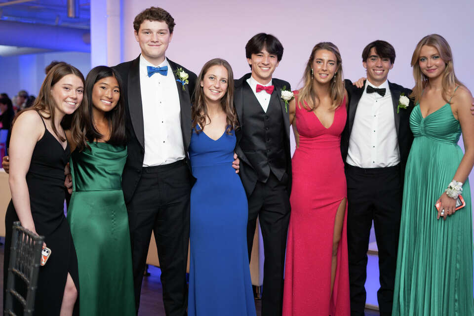 SEEN: Darien High School prom 2023