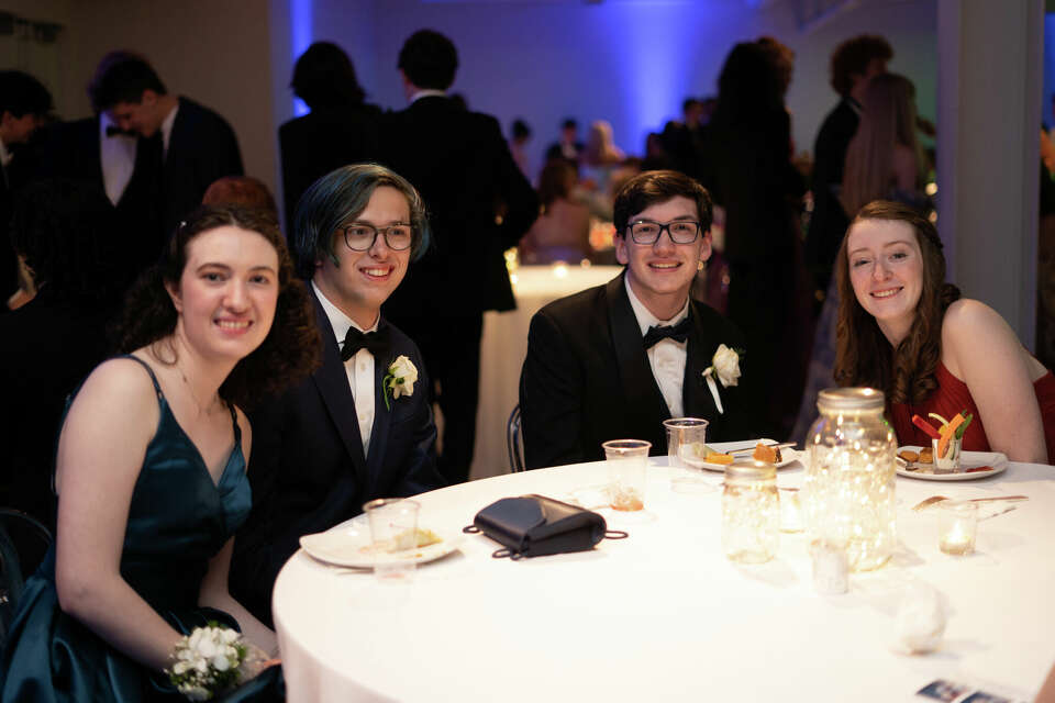SEEN: Darien High School prom 2023