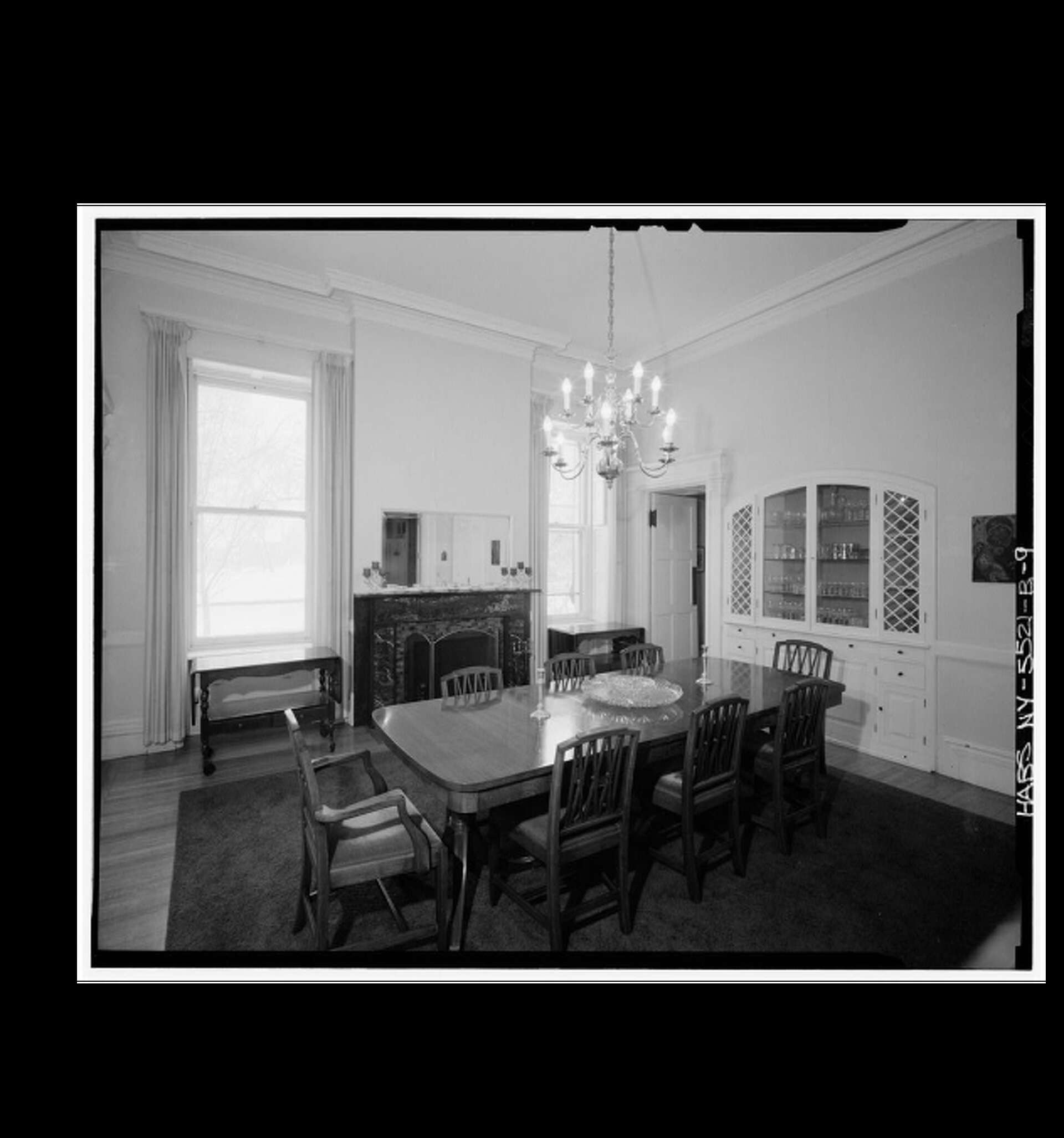 Watervliet Arsenal's historic military quarters may be razed