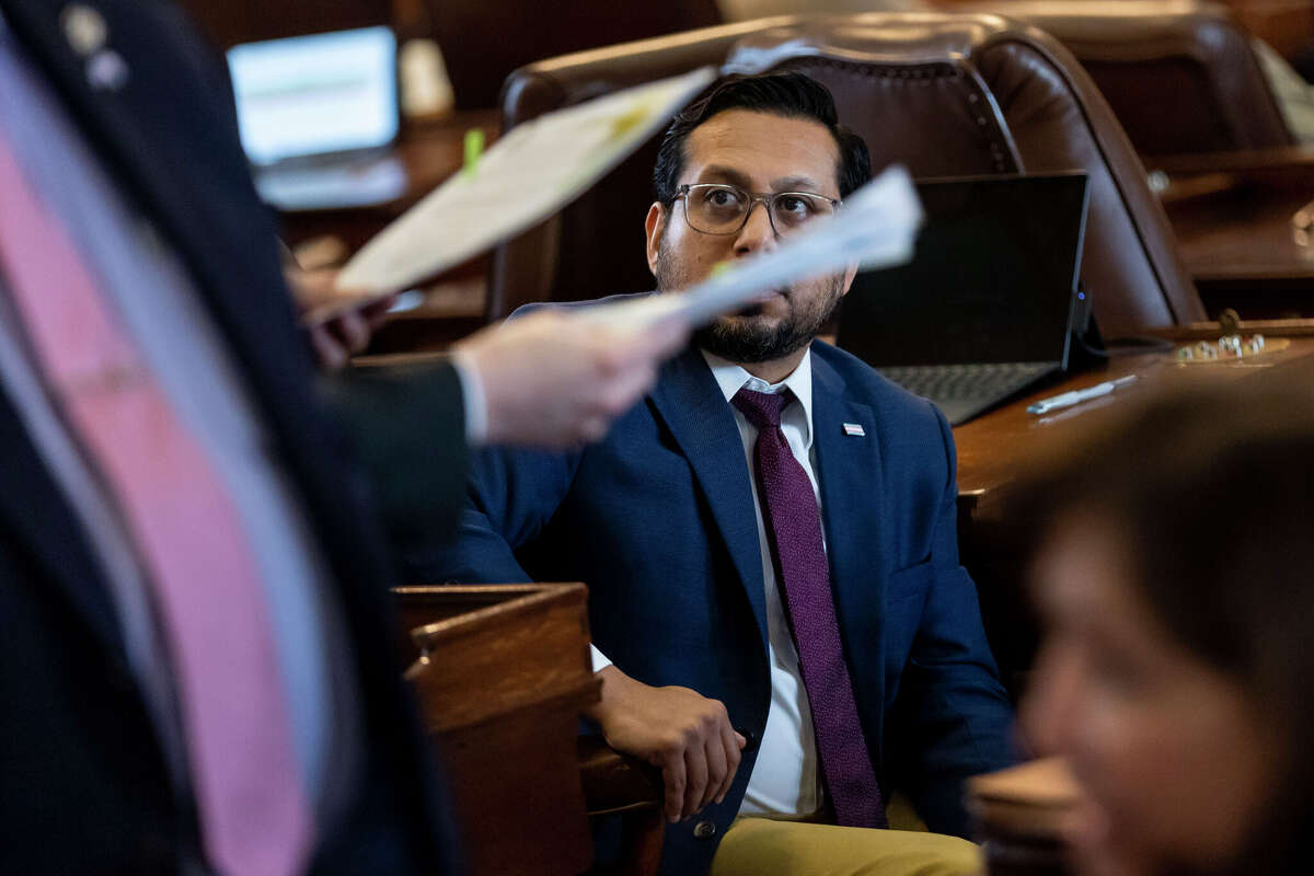 Texas House GOP votes to bar transgender care for minors