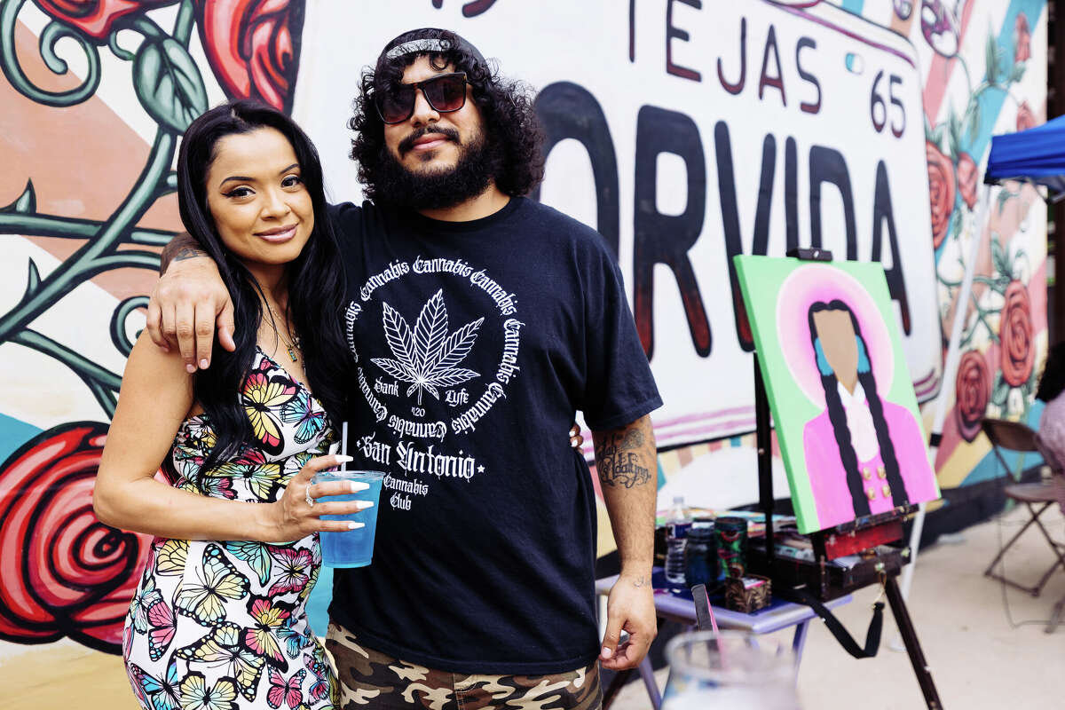 Y La Bamba brings 'Ojos del Sol' to Jaime's Place in San Antonio