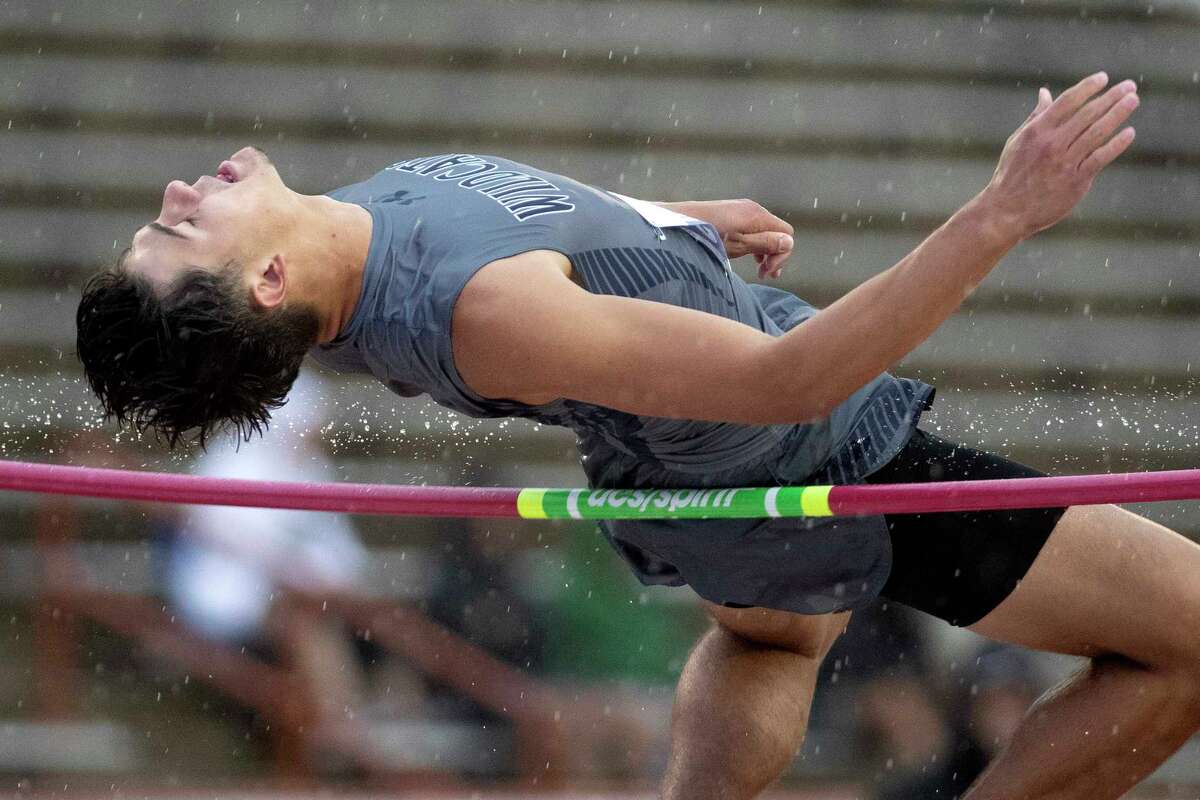 Live updates: UIL Class 6A track and field championships.