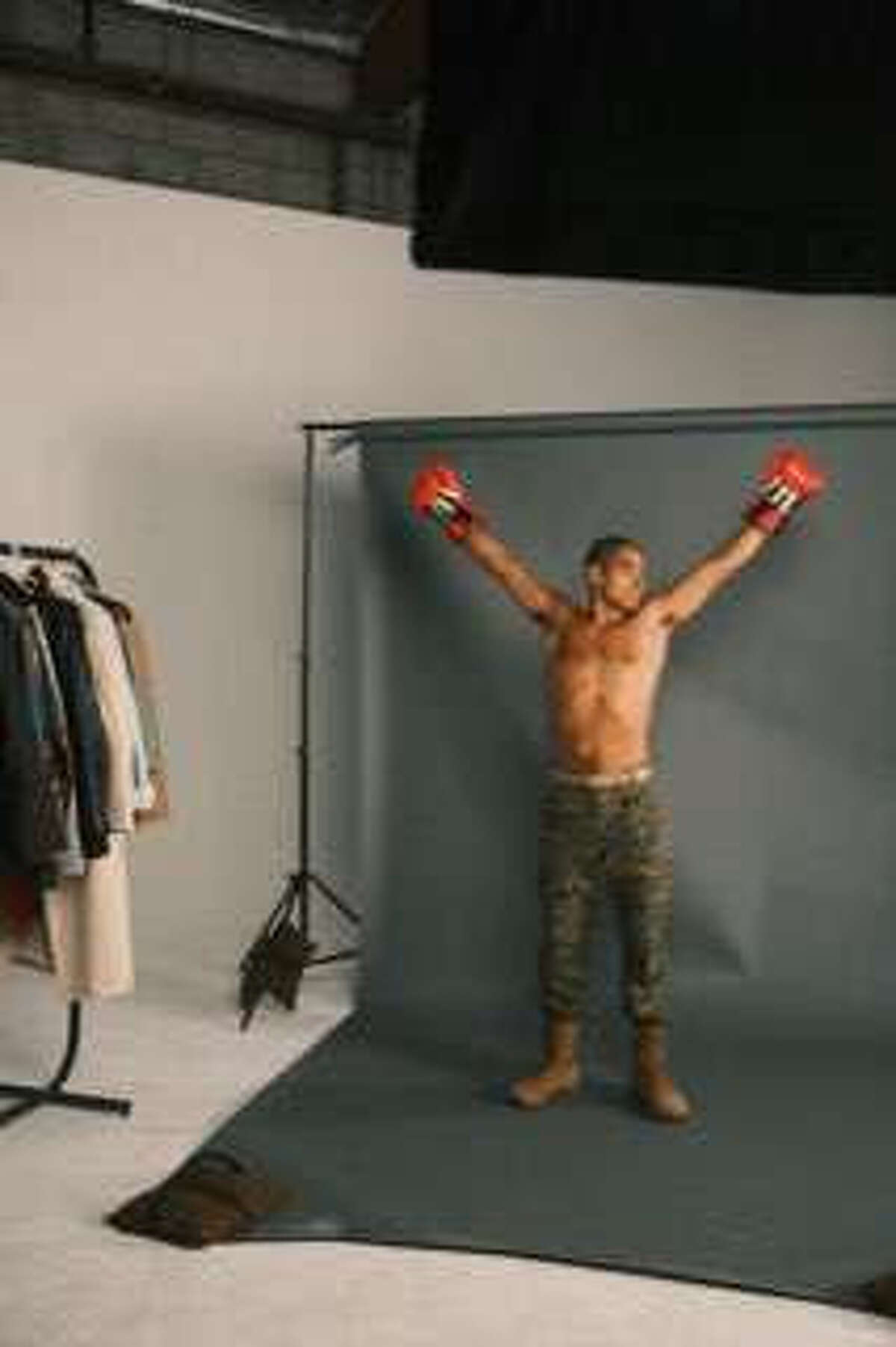 Laredo Star Wars actor Eman Esfandi reflects on journey with two EPs