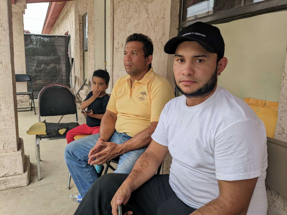 Migrants in Laredo share difficult journeys, Title 42 motivation