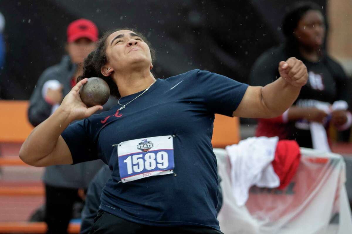 Live updates: UIL Class 6A track and field championships.