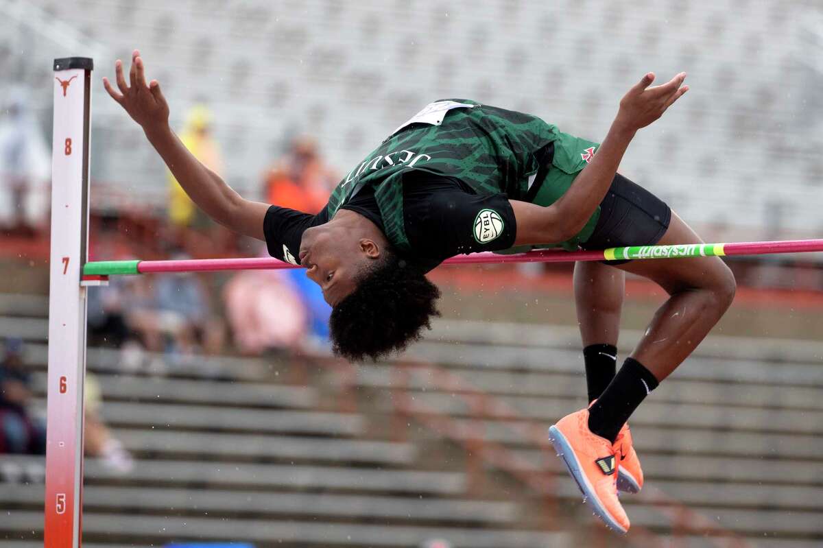 Klein Forest boys win 6A state track and field championship
