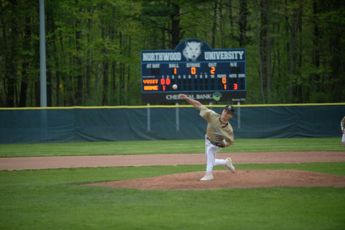 No. 10 Lancers split with No. 13 Falcons