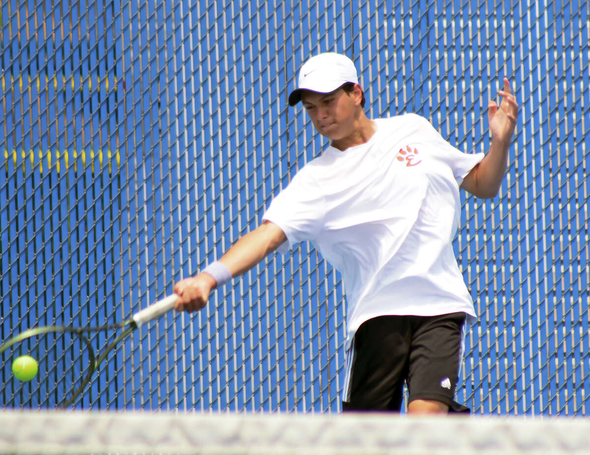 Tigers’ tennis wins 22nd straight SWC title