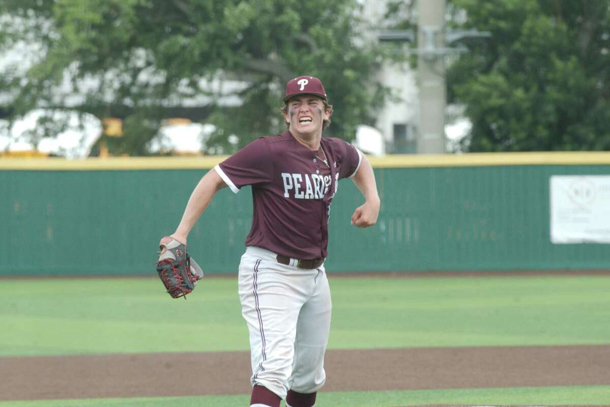 No. 1 Pearland downs Atascocita to advance to regional quarterfinal