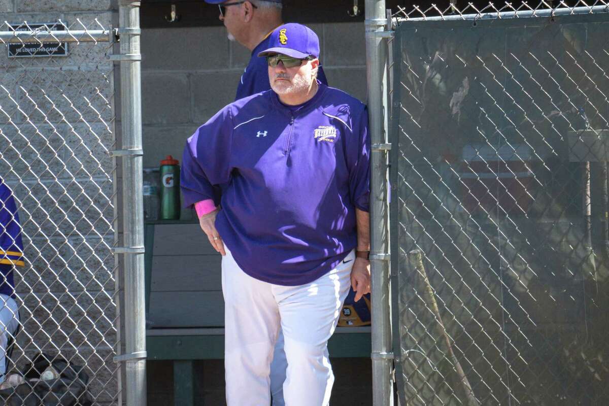 Saratoga Central Catholic coach Phonsey Lambert notches his 600th win