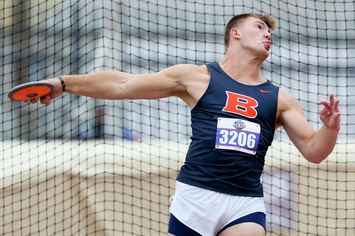 Brandeis' Rafe Clendenin has gold-medal end at state track and field