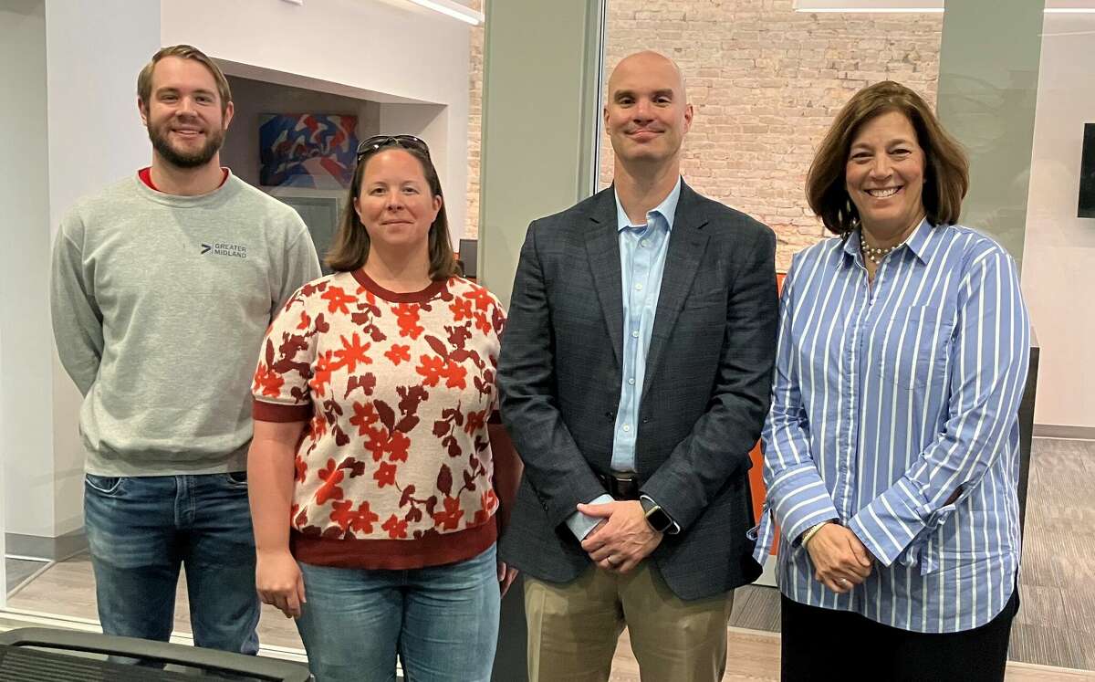 Greater Midland officials, pool users talk new center's swim options