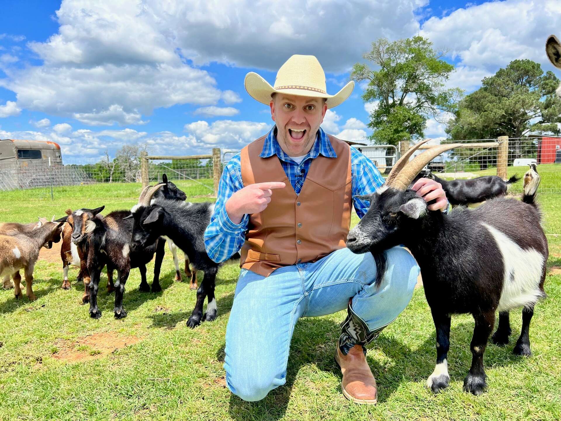 Houston area YouTube celebrity creates educational videos for children