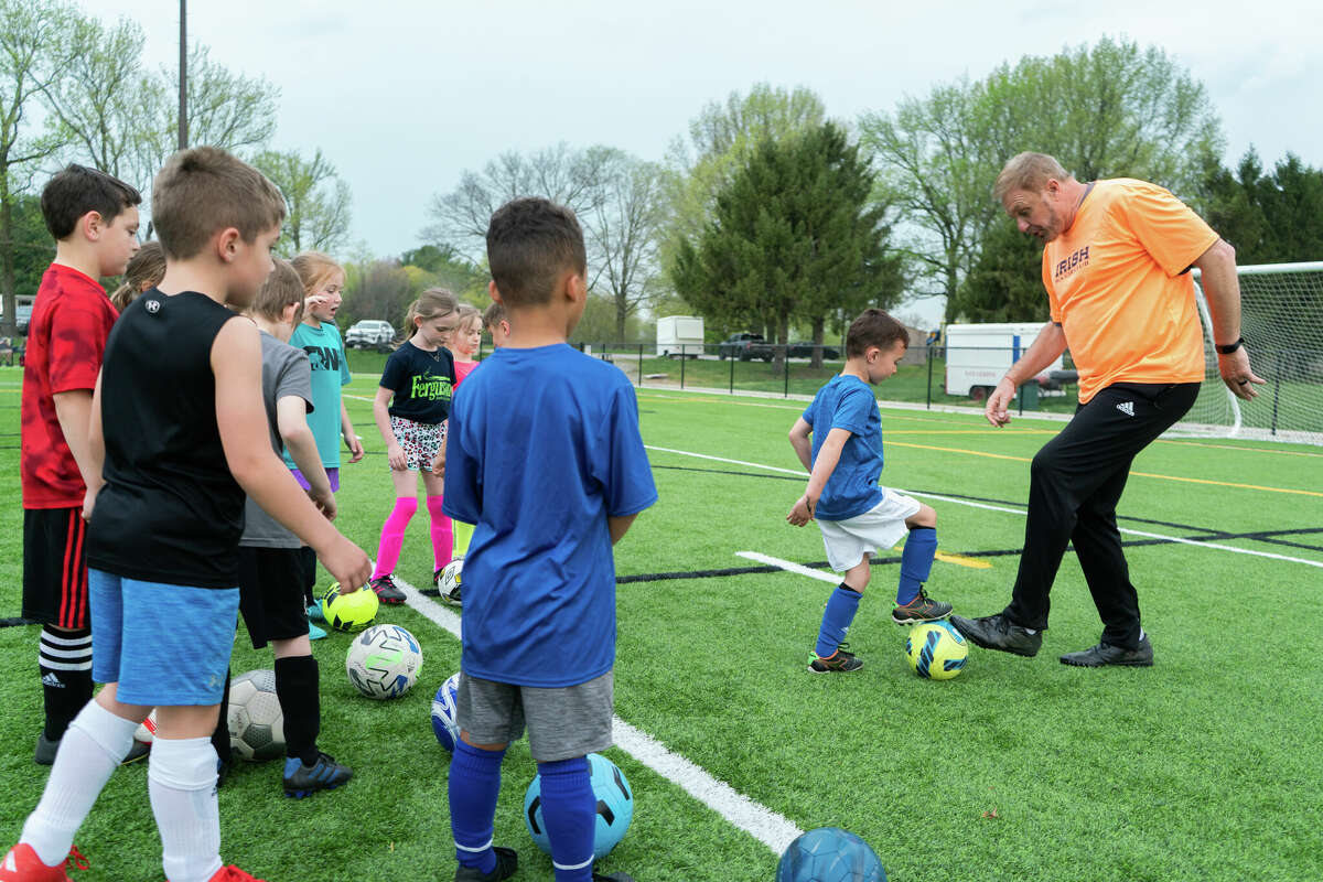 Telegraph offers soccer help for parents