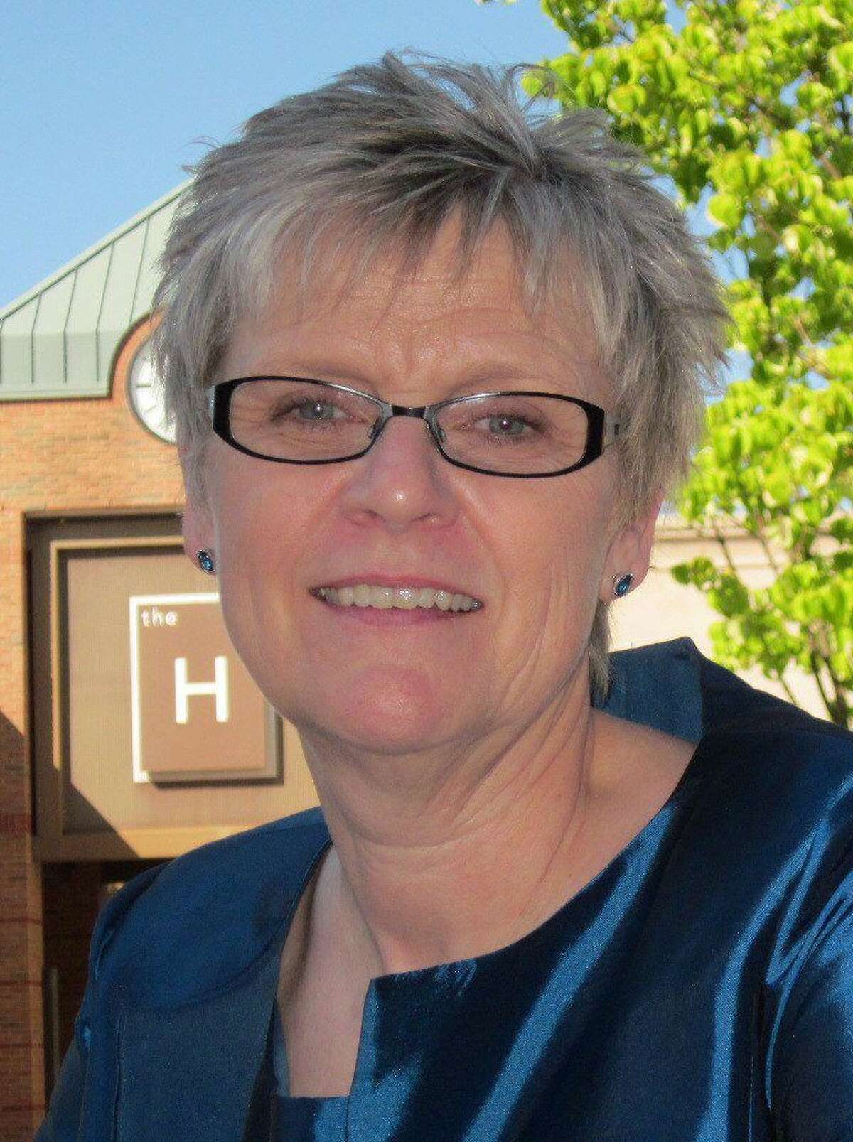 Meridian Public Schools appoints Debbie Passmore to Board of Education