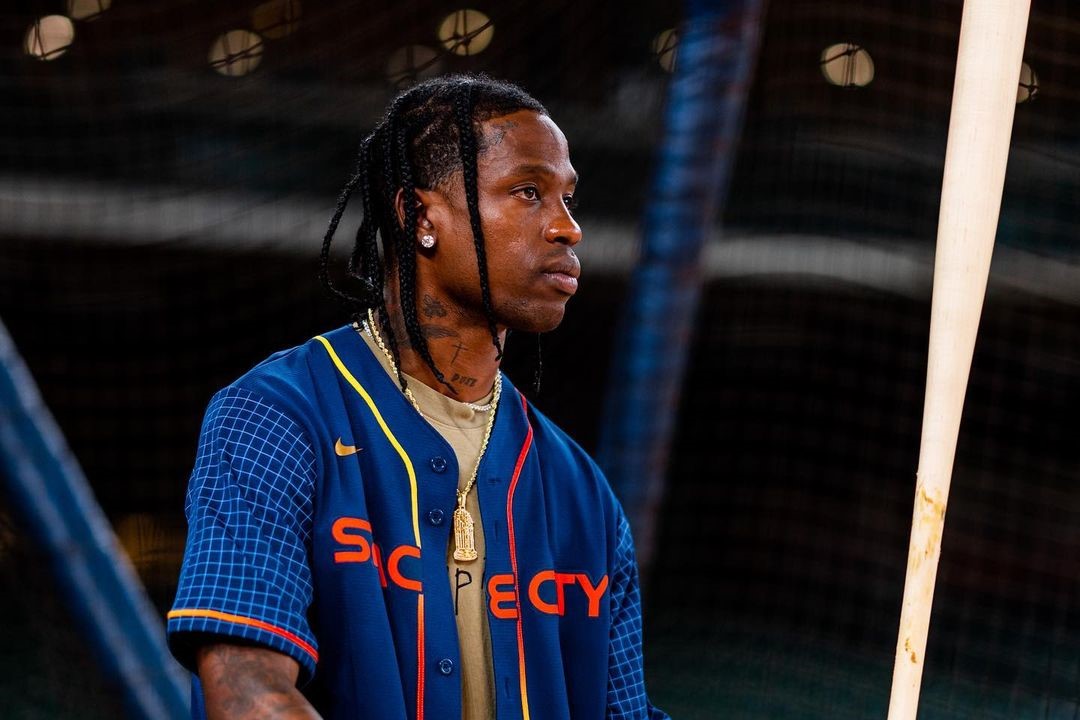 Travis Scott practices with Astros at Minute Maid Park