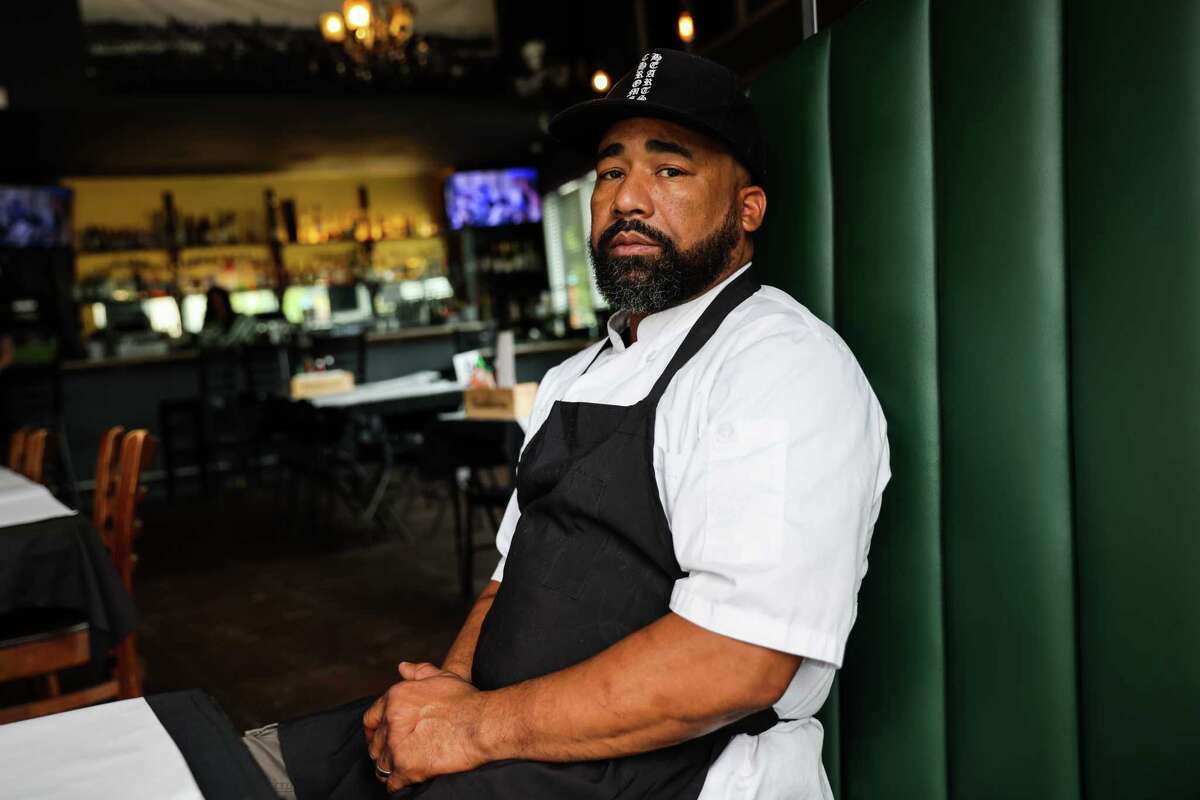 Bay Area rappers love shrimp and crab restaurants