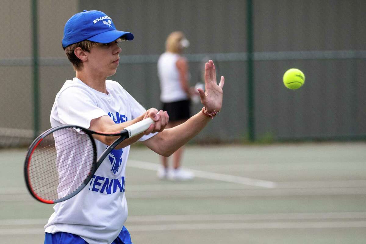 Shaker stuns Bethlehem in Section II Class AA boys' tennis final