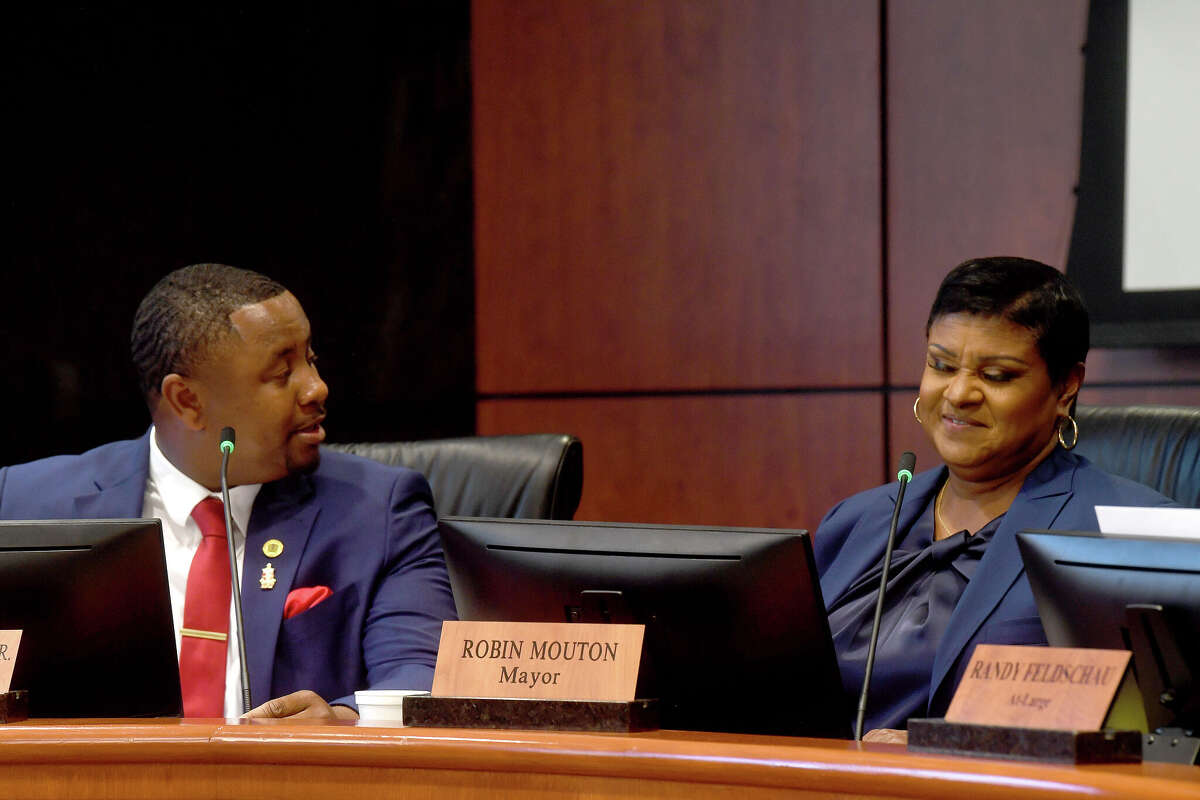Mayor Roy West and returning council sworn in to office Tuesday