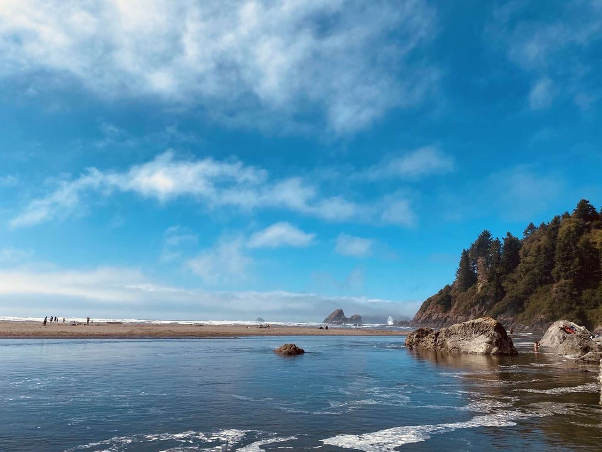 Surfer, 25, dies after being 'overcome by waves' at NorCal beach