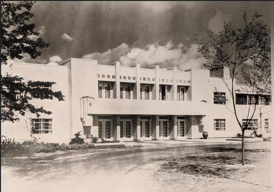 Alden Dow designed the first Midland Country Club which opened in 1931