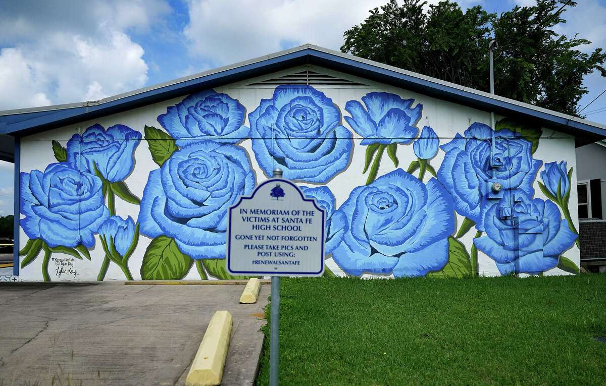 Santa Fe still seeks a permanent memorial to mass shooting victims