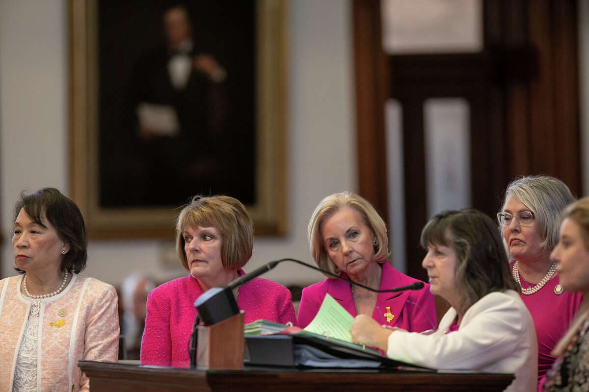 Transgender college sports ban passes key vote in Texas House