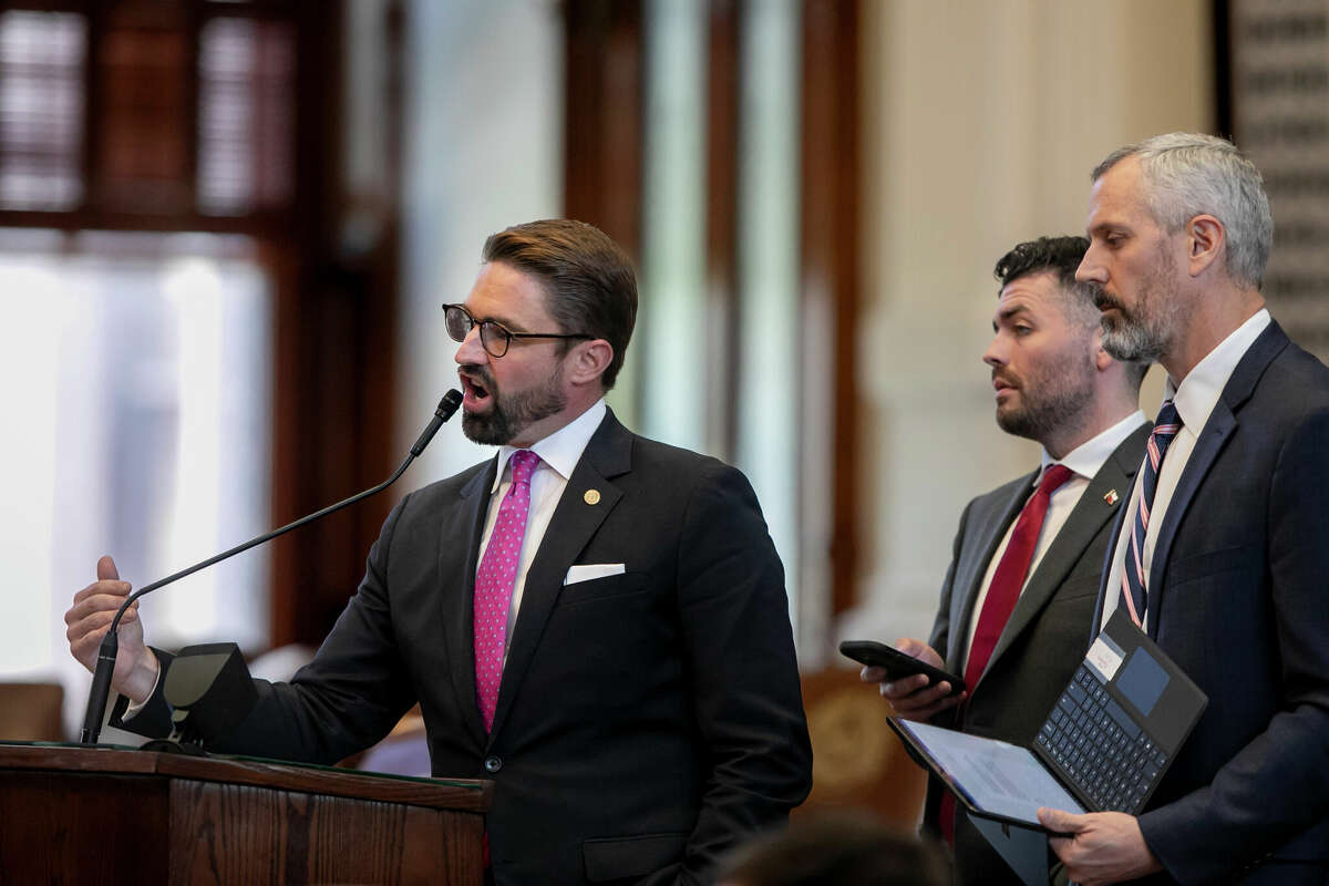 Transgender college sports ban passes key vote in Texas House