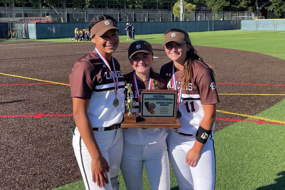Prep champs a year ago, St. Francis trio in NCAA softball tourney