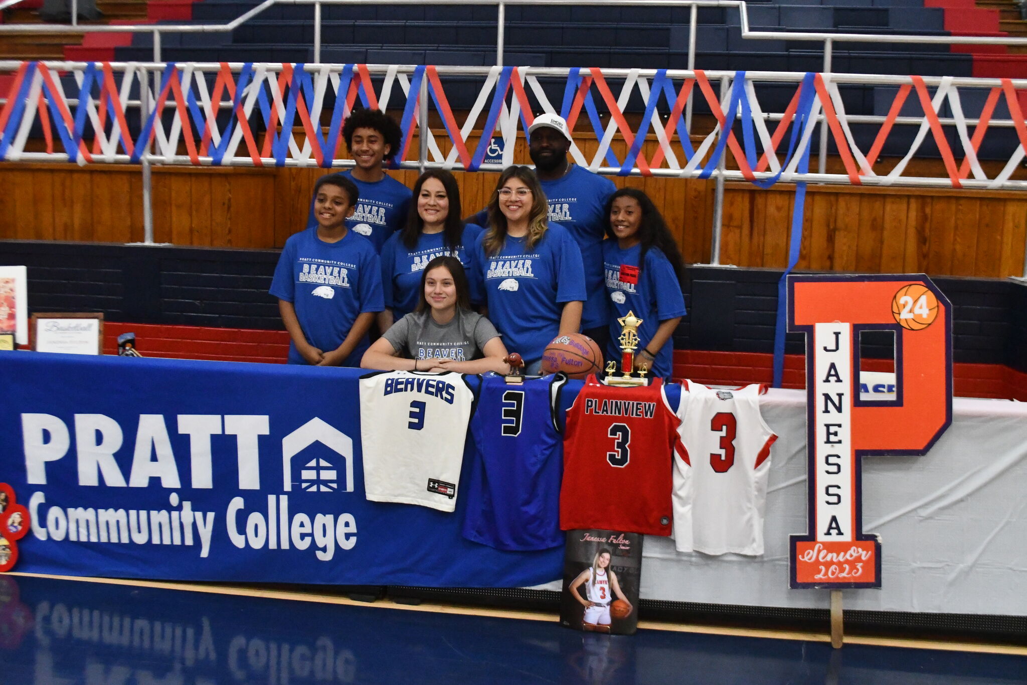 Plainview’s Fulton signs with Pratt College