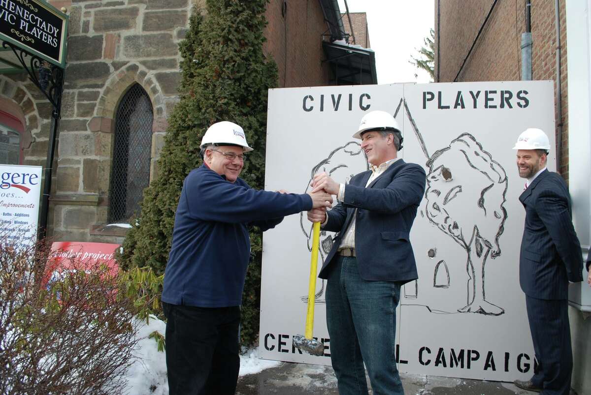 Stockade ambassador, Schenectady theater maven Joe Fava dies