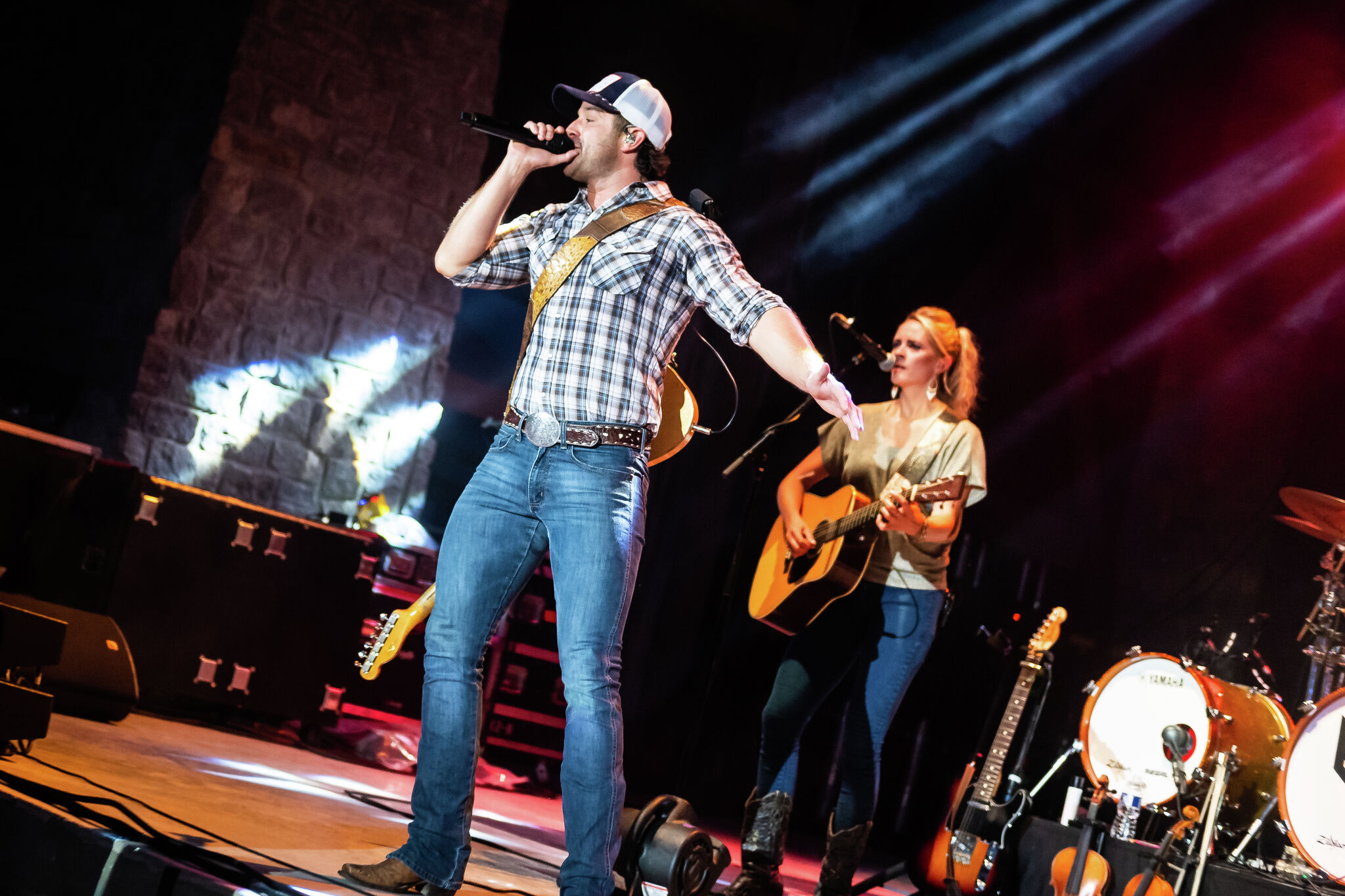 Easton Corbin is performing at The Tailgate in Midland on Friday