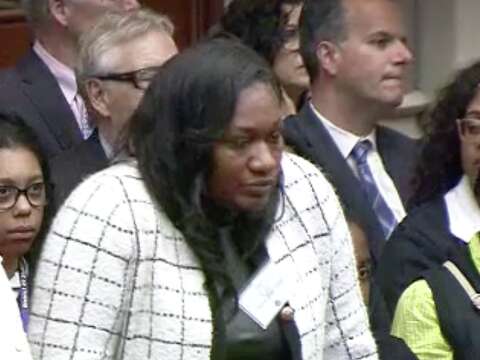 Veteran who lied about Purple Heart, homeless vets sentenced to prison