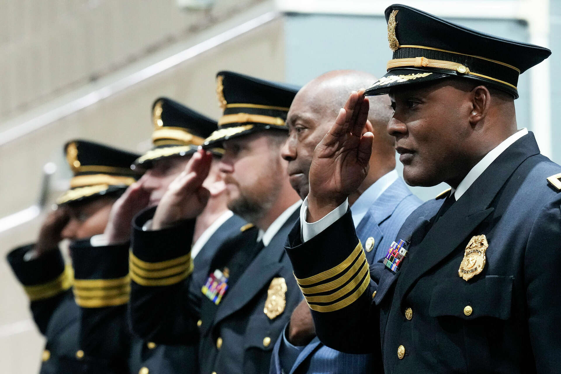 Houston's $1B police budget won't fill staff shortages, officials say