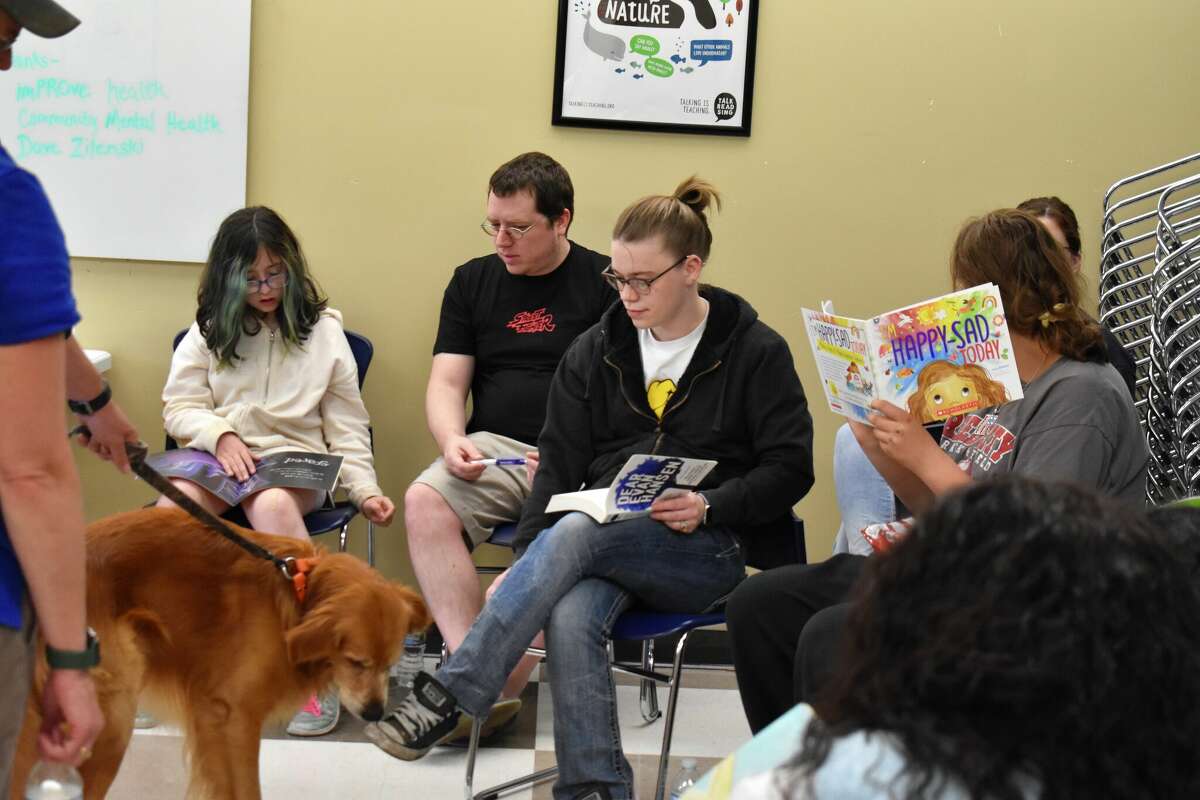 Big Rapids library hosts therapy dog reading event