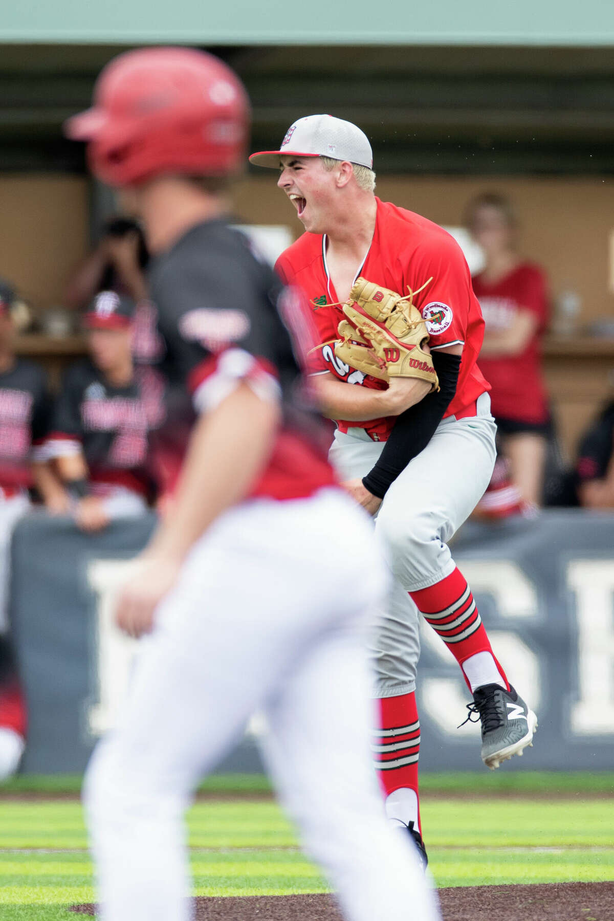 High school baseball: The Woodlands responds, routs Tomball
