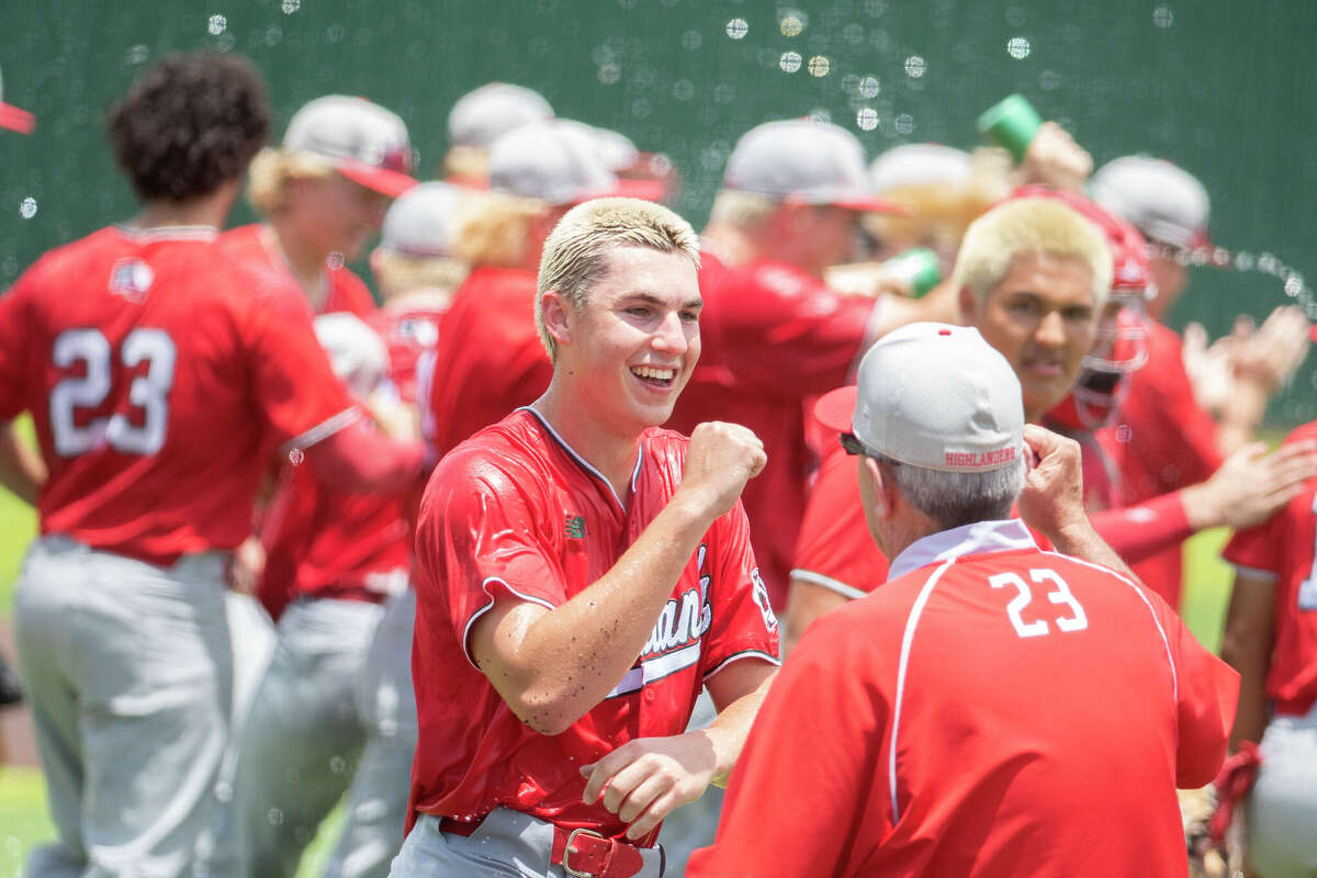 High school baseball: The Woodlands responds, routs Tomball