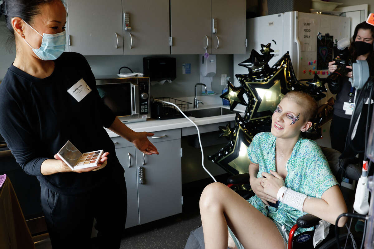 UCSF teen patients have their Hollywood moment at prom