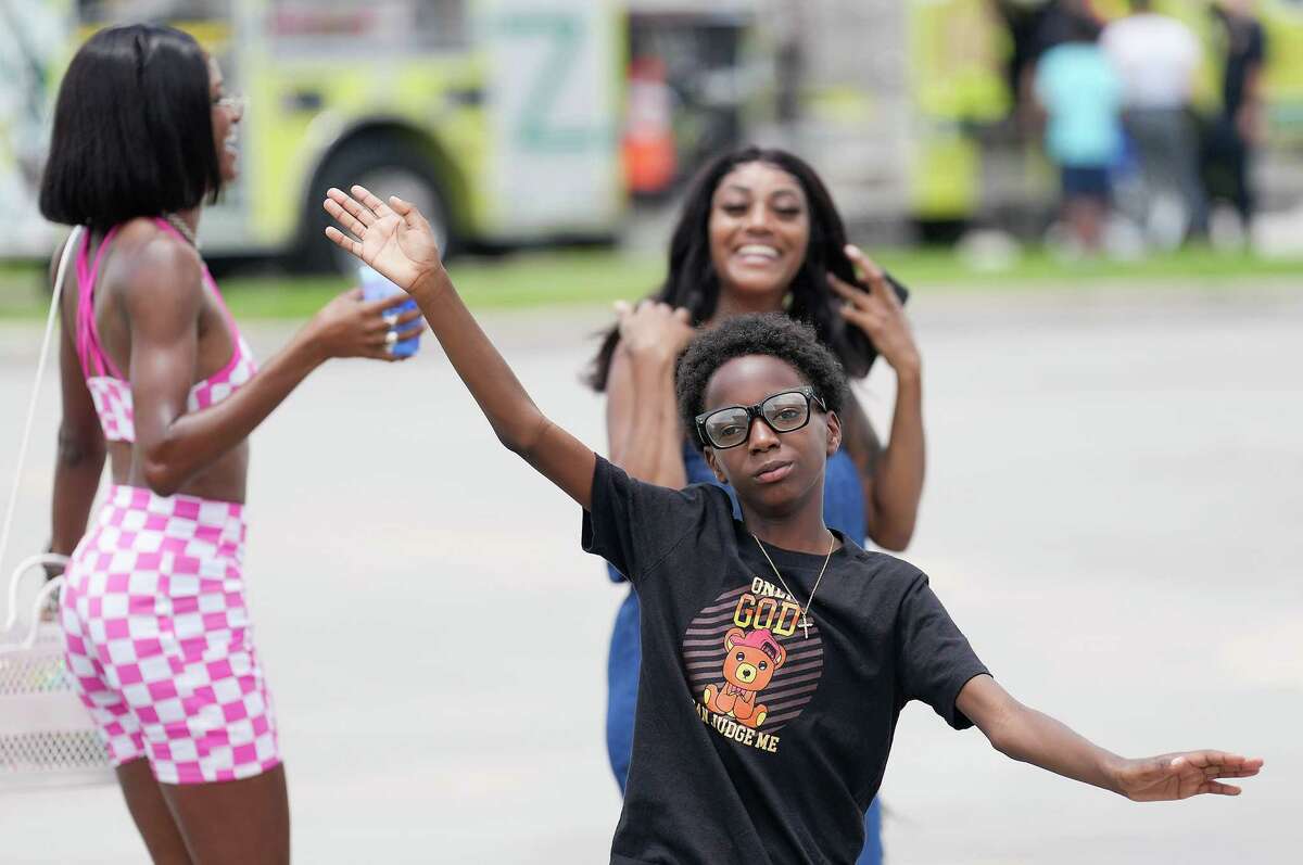 Houston fifth grader discusses being a viral keyboard sensation