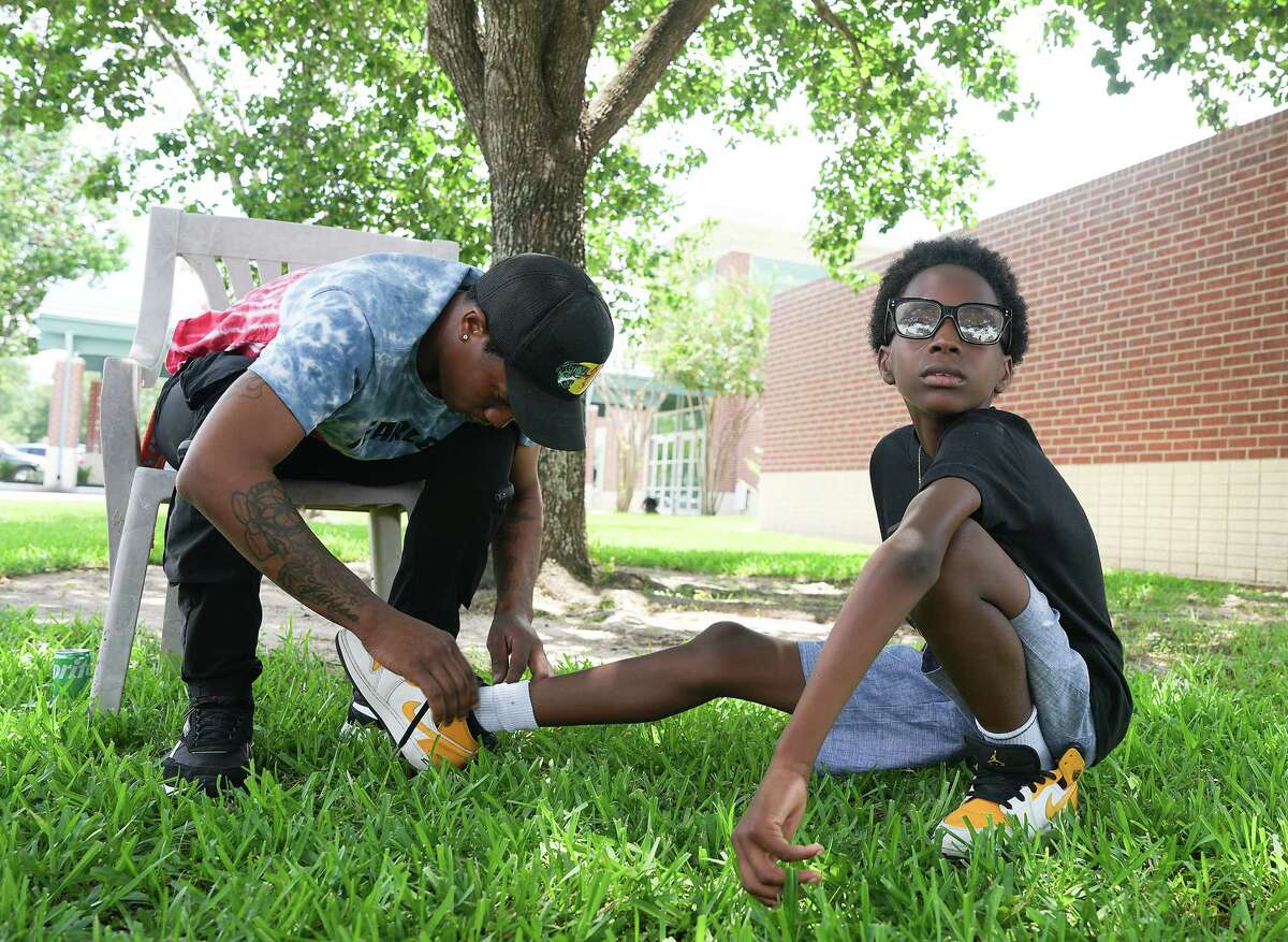 Houston fifth grader discusses being a viral keyboard sensation