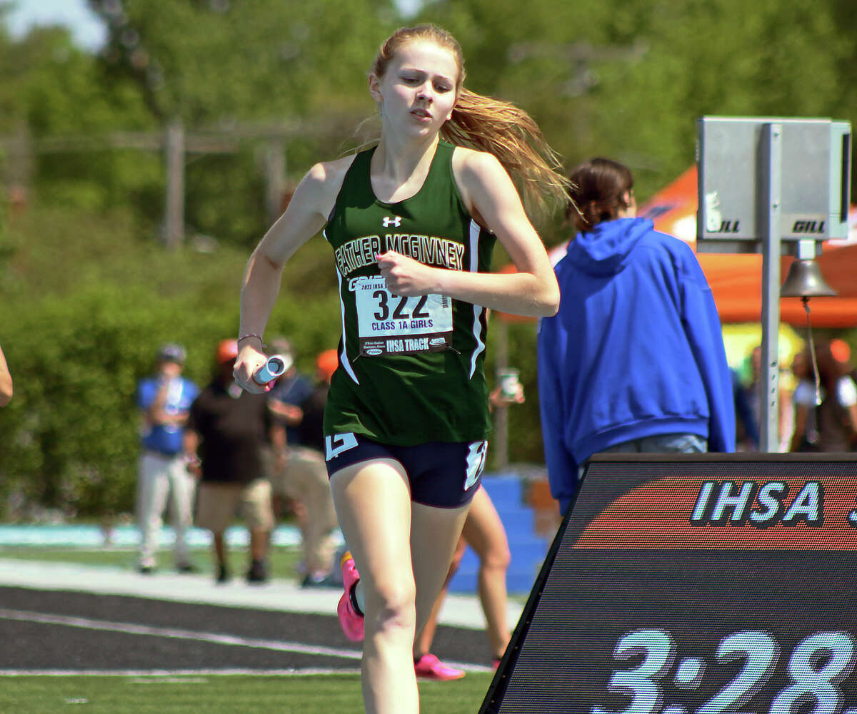 Elena Rybak defends 1,600 state title; Father McGivney medals five