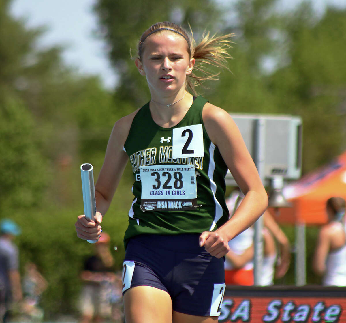 Elena Rybak defends 1,600 state title; Father McGivney medals five